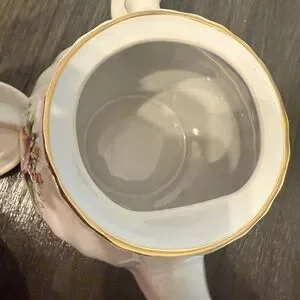 Royal Caldone | Kitchen | Royal Caldone Vintage Teapot Peach Strawberry ...